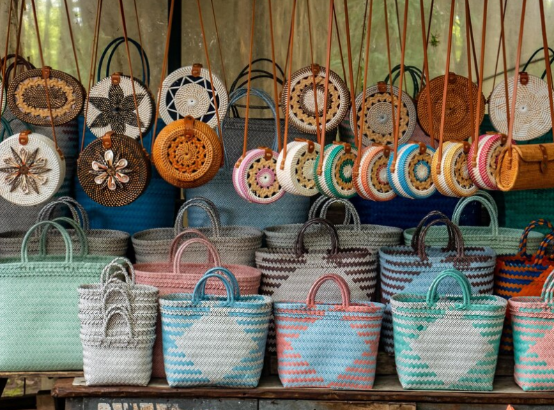 Memahami Apa Itu Cinderamata dan Fungsinya Yang Perlu Diketahui ...