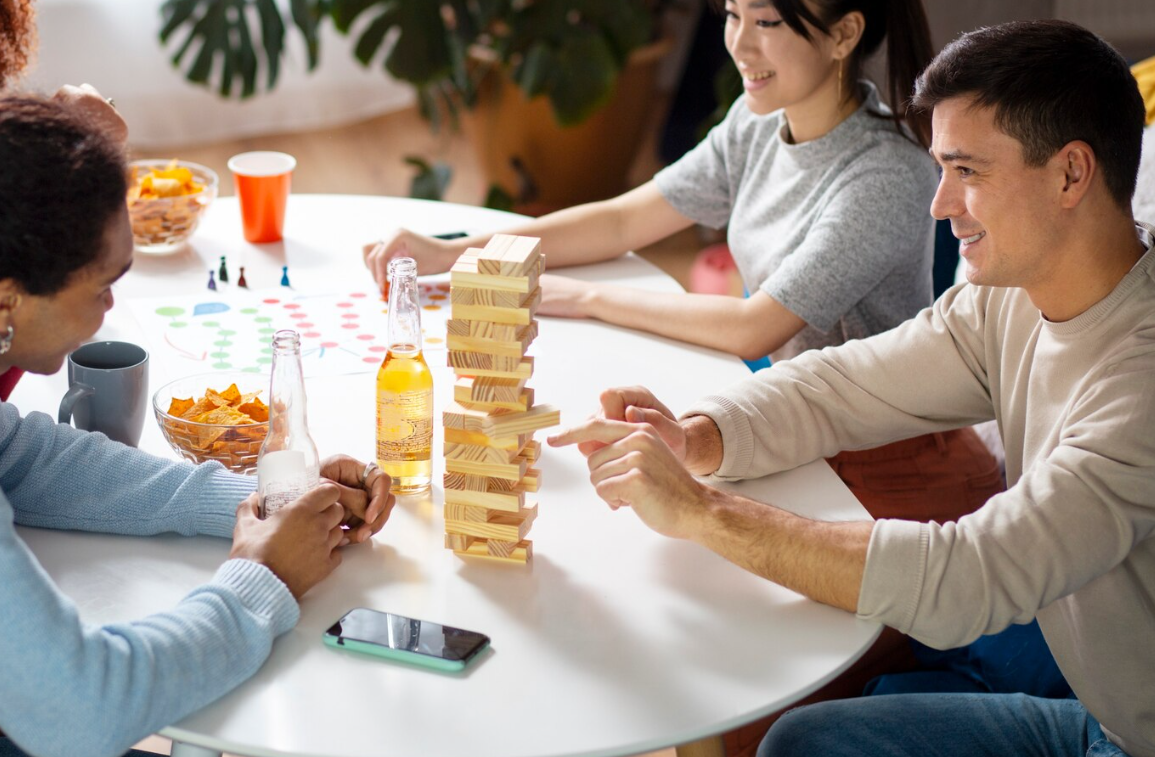 Games Seru untuk Acara Gathering Kantor, Membangun Kebersamaan dan Kec ...